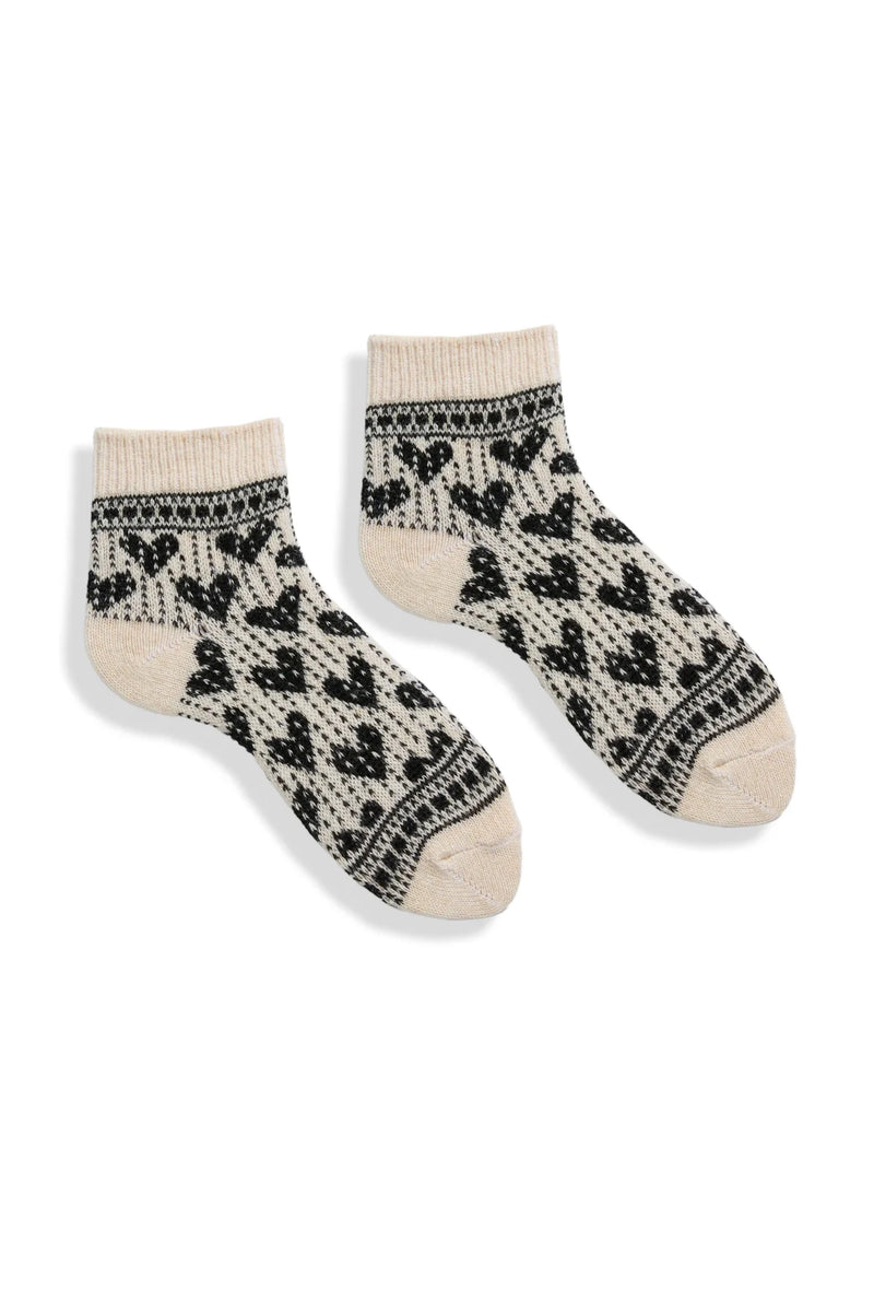 Wool Cashmere Quarter Crew Women's Socks - Hearts – Zinnia Textiles Nelson