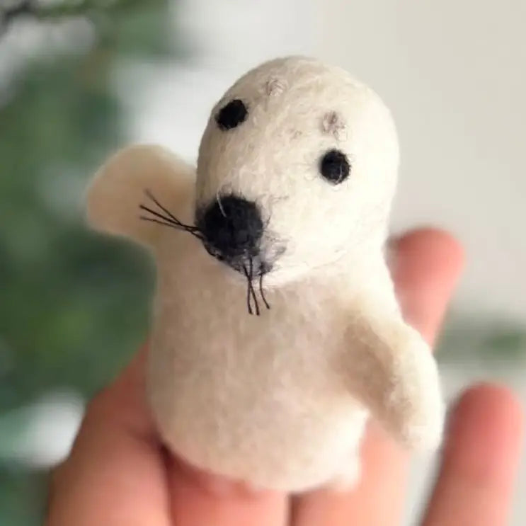 Seal Finger Puppet – Zinnia Textiles Nelson